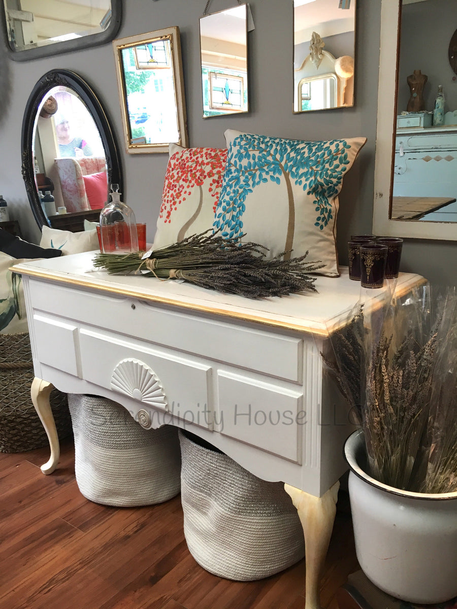 Lane Cedar Chest L'Essentiel Pure White | Serendipity House LLC